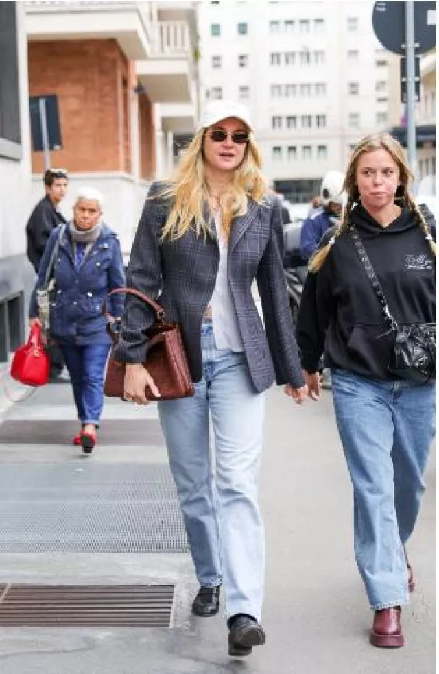 Gafas de sol Fendi First Crystal Fashion Show usadas por Shailene ...