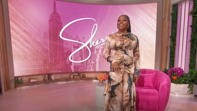 Aknvas Houston Dress in Floral worn by Sherri Shepherd as seen in ...