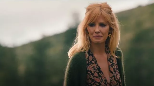 Kelly Dutton Syracuse Ny Après Ski Nuit Earrings Worn By Beth Dutton