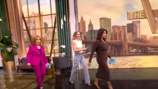 Theory Traceable Wool Slim Straight-Leg Trousers worn by Joy Behar as ...