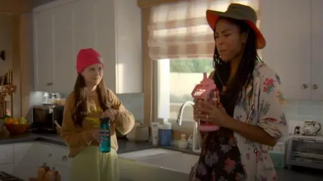 Shrinking Props: Gaby (Jessica Williams) uses a pink water bottle in ...