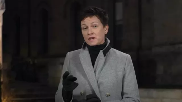 Stephanie Gosk wears J. Crew Double-breasted Topcoat in Today on ...