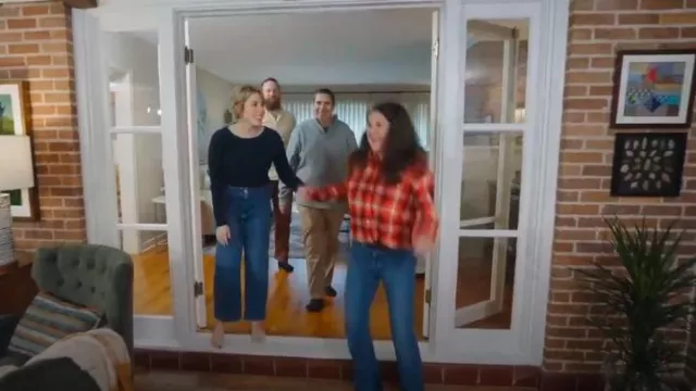 Maeve The Colette Cropped High-Rise Wide-Leg Jeans worn by Erin Napier ...