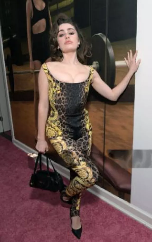 Versace Wild Barocco Silk Cady Corset Bodysuit worn by Rachel Sennott ...