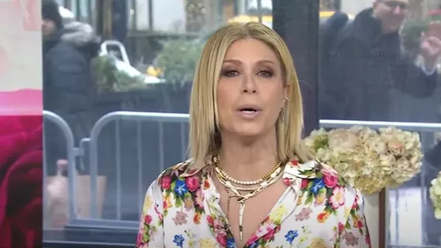 Loewe Floral Silk-Cotton Shirt worn by Jill Martin as seen in Today on ...