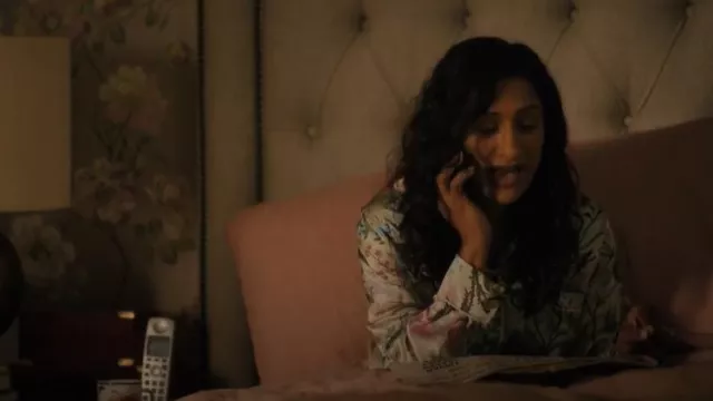 Olivia von Halle Lila Floral-Print Silk Pajama Set worn by Valika ...