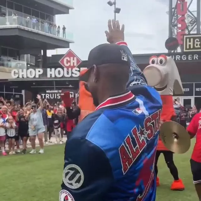 MLB All-Star Atlanta Braves Usher Blue Varsity Jacket worn by USher ...