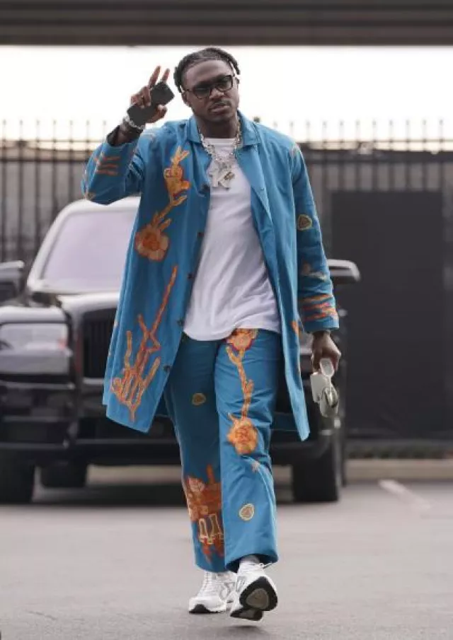 Bode Bright Blue Bell Flower Coat worn by A. J. Brown on the Instagram ...
