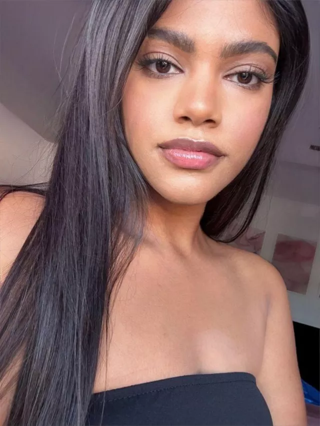 Model Letitia Fontana tube dress worn by (Letitia Fontana) in ...