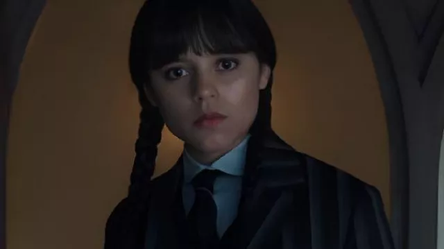 Jenna Ortega Uniform Gray Blazer worn by Wednesday Addams / Goody ...