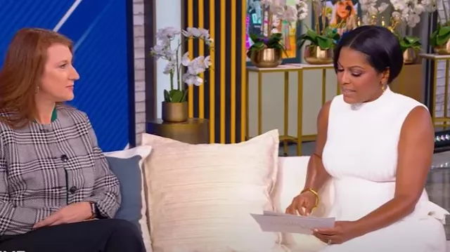Aknvas Naja Cotton Knit Top worn by Tamron Hall as seen in Tamron Hall ...