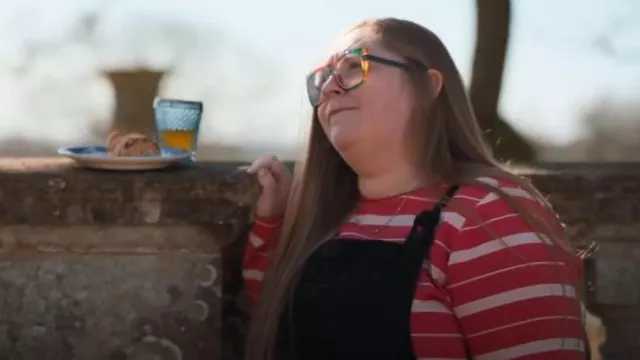 Fat Face Breton Pink T Shirt worn by Hannah as seen in The Inheritance ...