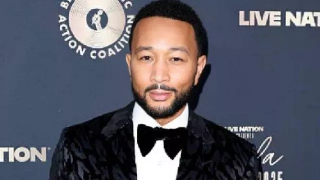 2025 ANNUAL BMAC Legend Printed Blazer worn by Gala Johnson in BMAC 2nd ...