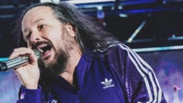 Jonathan Davis Purple Tracksuit | Spotern