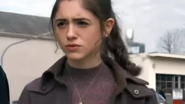 Stranger Things S01 Natalia Dyer Purple Jacket worn by Nancy Wheeler ...