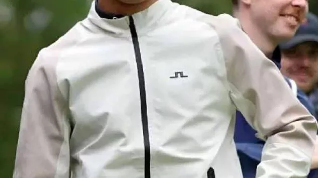 White Jacket worn by Lando Norris in BMW PGA Championship 2025 | Spotern