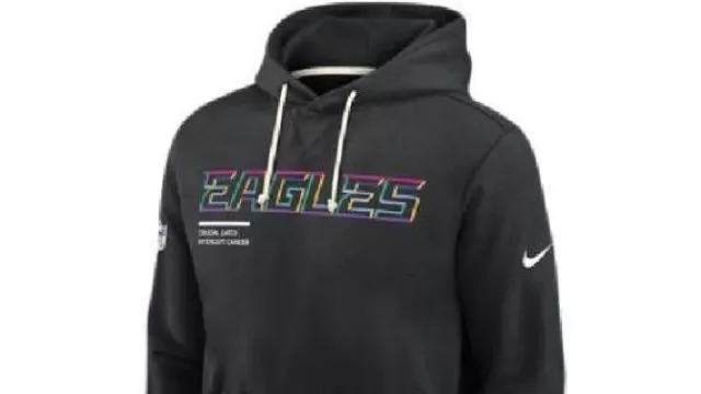 Philadelphia Eagles Black 2025 Crucial Catch Sideline Dri-FIT Hoodie ...