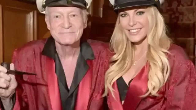 Hugh Hefner Robe Costume in 20th CENTURY STYLE ICONS: Hugh Hefner | Spotern