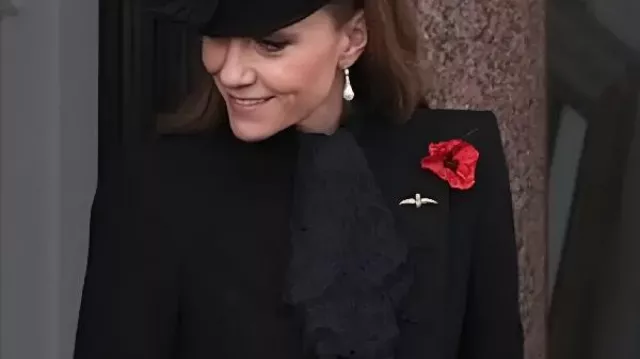 Kate Middleton National Service Of Remembrance Coat Dress in Emotional ...