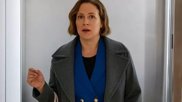 Christmas Above The Clouds 2025 Erin Krakow Grey Coat | Spotern