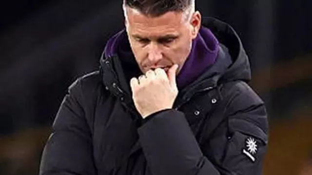 Rob Edwards Wolverhampton Wanderers Hooded Puffer Jacket worn by Rob ...