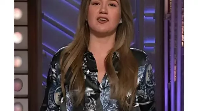 The Kelly Clarkson Show 2025 Kelly Clarkson Porcelain Print Silk Shirt ...
