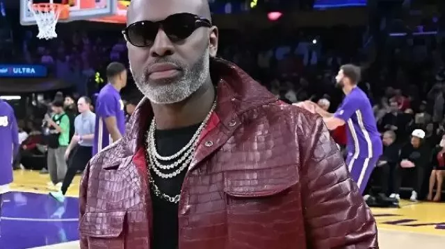 Corey Gamble LA Lakers Game Leather Jacket in Adele looks glam as she ...