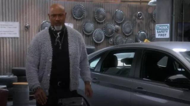 Krost Fuzzy Cardigan Sweater worn by Frank(Lamont Thompson) as seen in ...