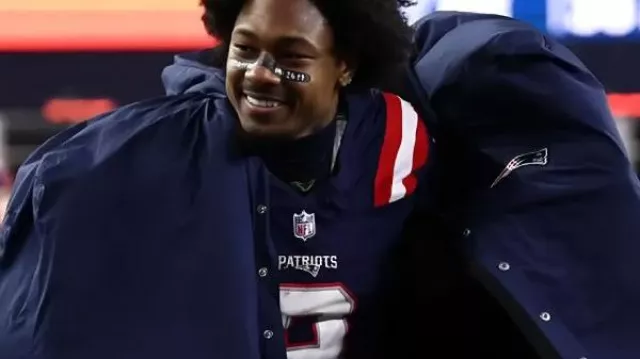 Stefon Diggs New England Patriots Cape Coat | Spotern