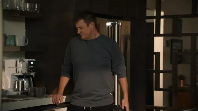Jack and Jones Sweatshirt worn by John Nolan (Nathan Fillion) as seen ...