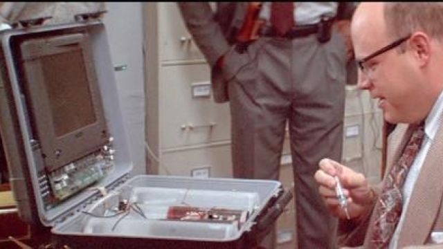 The Compaq Concerto Simon Gruber in Die Hard : A day in hell | Spotern