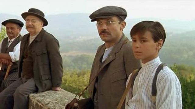 Le béret de Joseph Pagnol (Philippe Caubère) dans La Gloire de mon Père ...