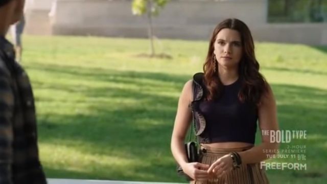 The short stripes of Jane Sloan (Katie Stevens) in The bold type-S01E01 ...