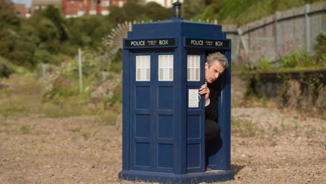 The replica of the Tardis in Doctor Who S08E09 | Spotern