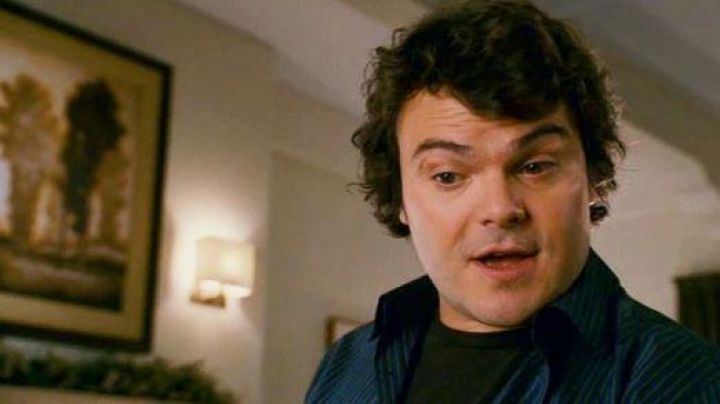 The Holiday: Clothes, Outfits, Brands, Style and Looks | Spotern