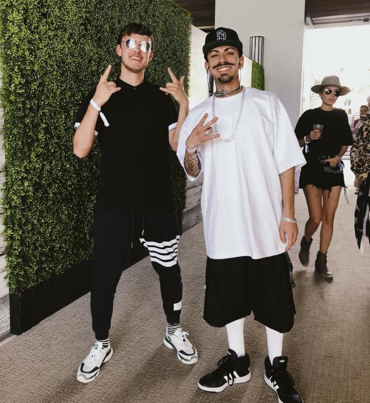 Instagram quadeca: Clothes, Outfits, Brands, Style and Looks | Spotern