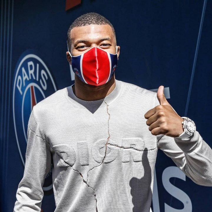 Kylian Mbappé: Clothes, Outfits, Brands, Style and Looks | Spotern