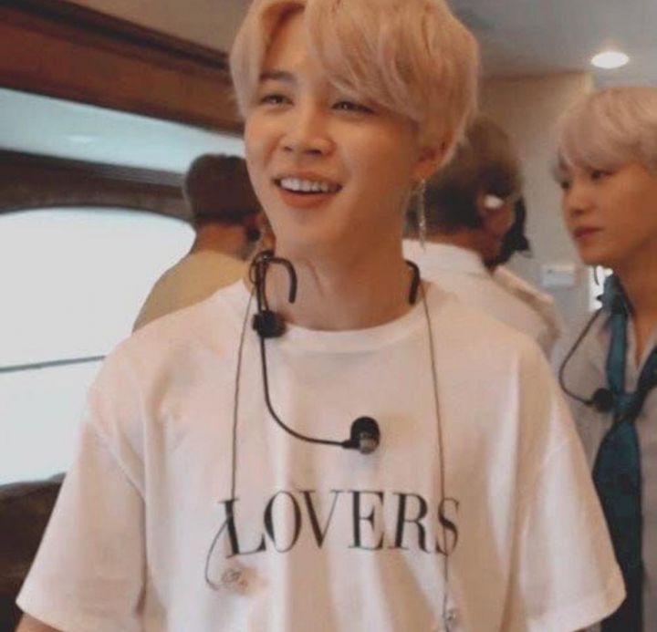 Jimin: Clothes, Outfits, Brands, Style and Looks | Spotern