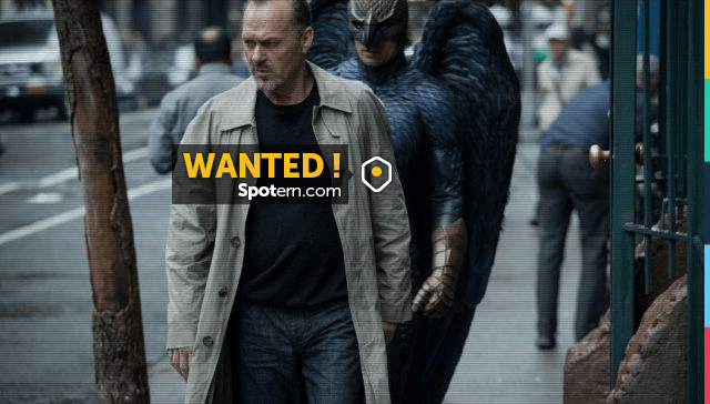 L'imperméable beige de Riggan Thomson (Michael Keaton) dans Birdman ...