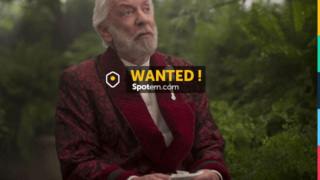 The dress room of President Snow in Hunger Games | Spotern