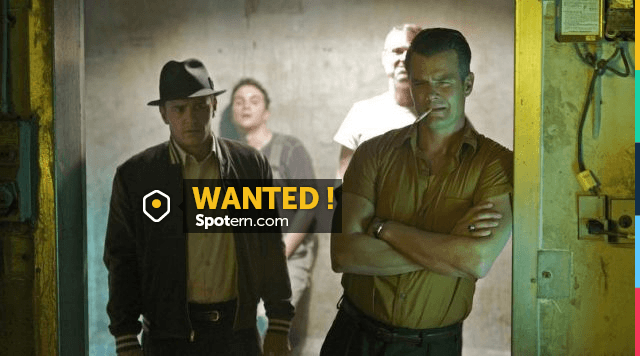 The bomber or teddy / jacket Jake Epping (James Franco) in 11.22.63 ...