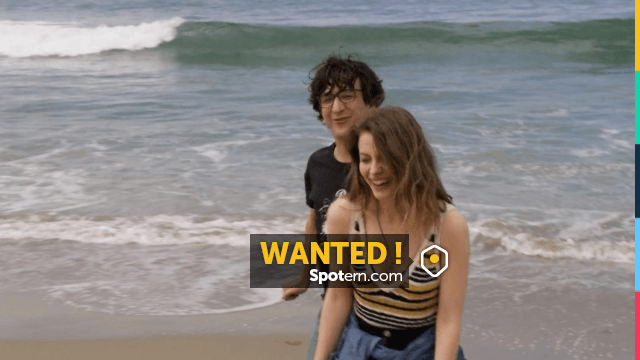 The striped top of Mickey Dobbs (Gillian Jacobs) in Love S02E05 | Spotern