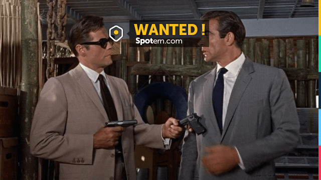 The sunglasses of Felix Leiter (Jack Lord) in James Bond 007 contre Dr ...