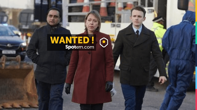 Red Coat worn by DCI Cassie Stuart (Nicola Walker) as seen in ...