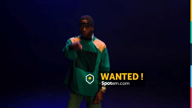 The jacket 6lack in his video clip Switch | Spotern