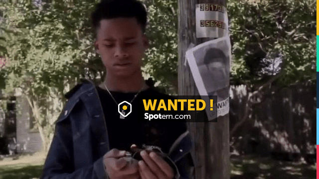 The chain of Taymor Travon McIntyre in the clip #FREETAYK TAY-K x THE ...