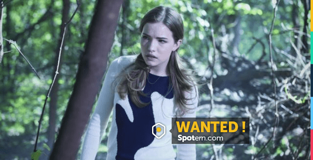 The black sweater & white worn by Emma Duval (Willa Fitzgerald) in the ...