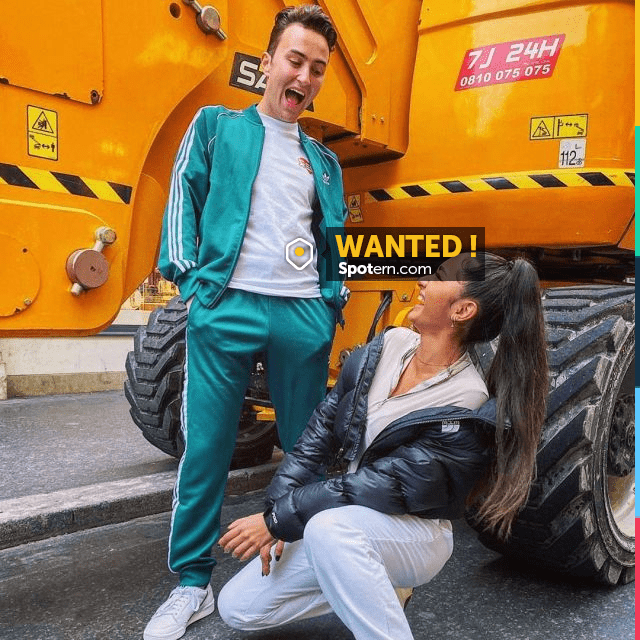 The t-shirt such As boys Hugo Posay on his account Instagram @hugop0say ...