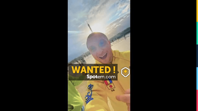 The sweatshirt yellow worn by McFly in the video OK BOOMER (clip ...