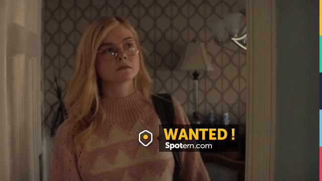 Pink mockneck sweater with a white triangular pattern worn by Violet ...